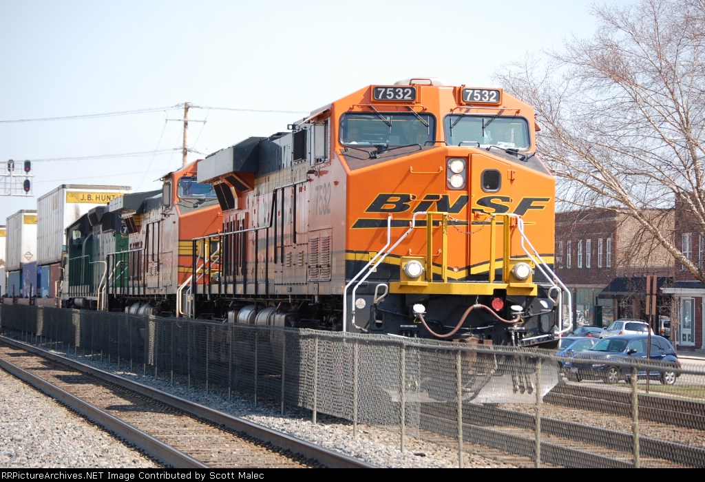 BNSF 7532, 5376 & 7831